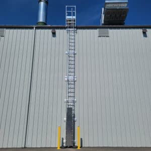 Fixed ladders - Échelle Canada